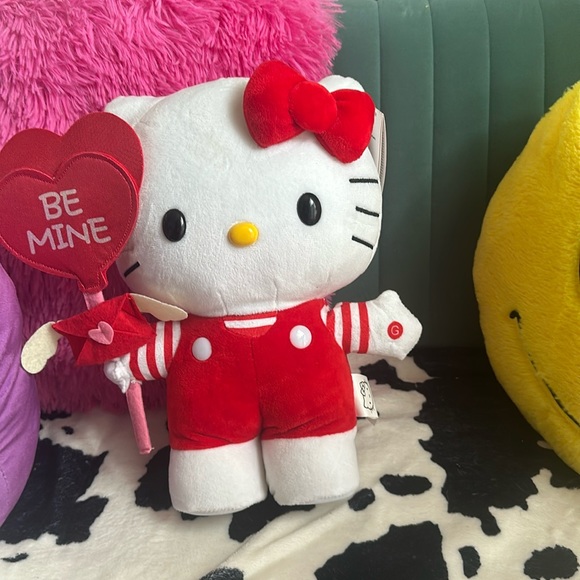 Hello Kitty | Other | Hello Kitty 223 Valentines Day Side Stepper | Poshmark